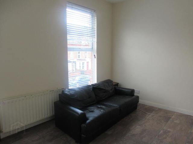 2, 23 Rugby Avenue, Belfast, BT7 1RD
