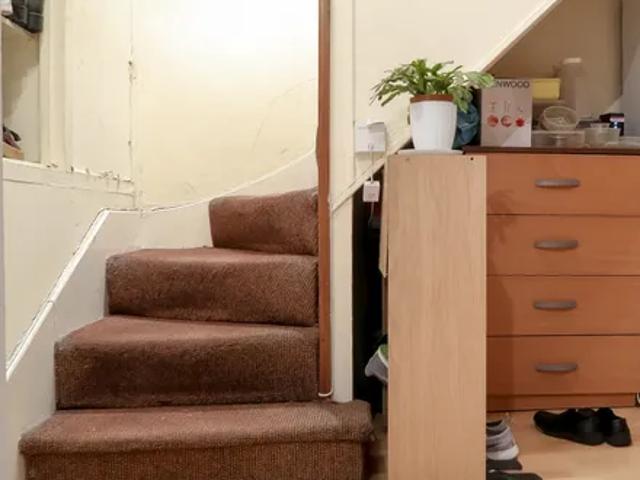 2 44 Carron Close, London, E14 6NN, United Kingdom | 4 bed apartment for rent #166898213 | Rentberry