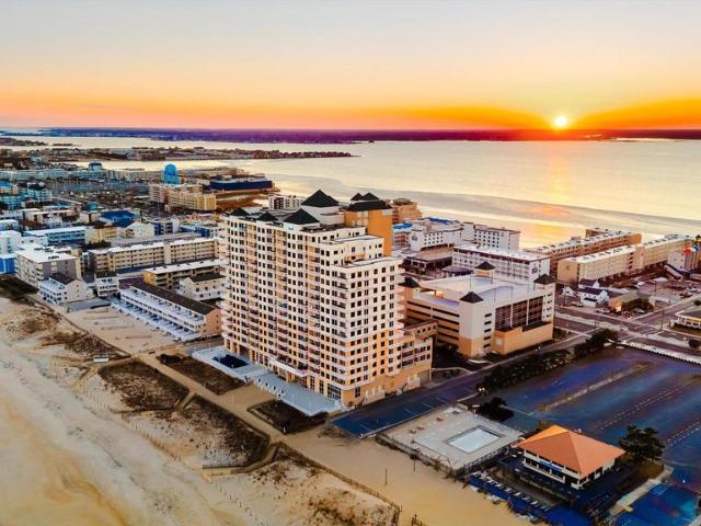2 48th street # 1612 gateway grand