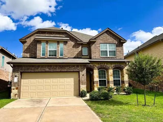 $2,500 4 Bedroom 2.5 Bathroom House In Katy With Great Ameni.