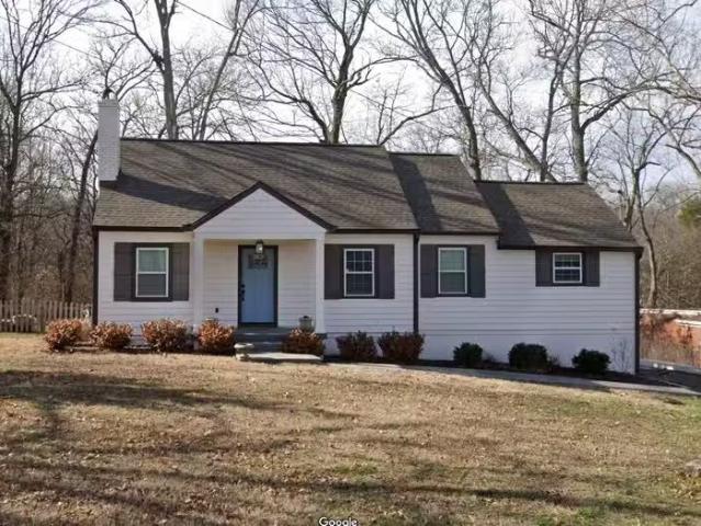 $2,500 3 Bedroom 2 Bathroom House In Nashville With Great Am.
