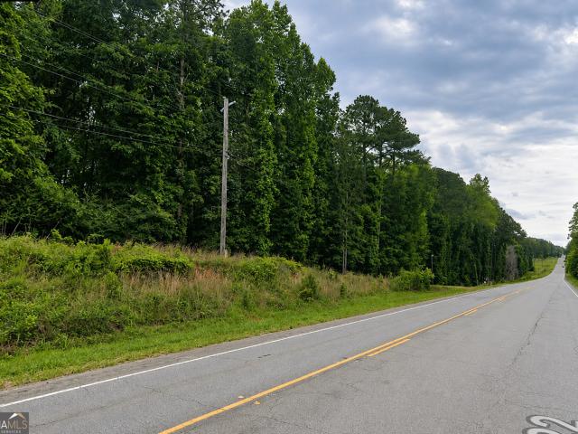 2.5 ACRES Highway 22