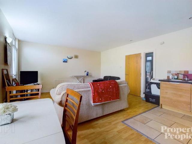 2, 6, Brookhill Avenue, Belfast, BT14 6BS