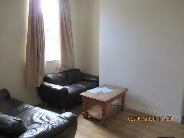 2, 6 Lawrence Street, Belfast, BT7 1LF