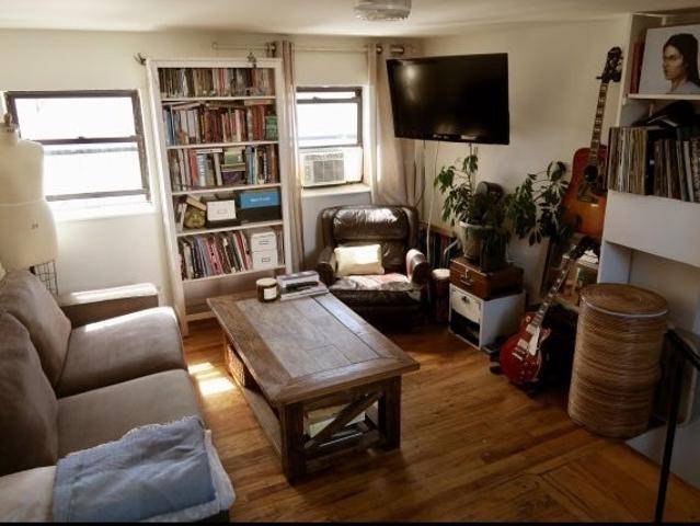 $2.6K Rm in EV Duplex Private 3rd Fl Deck