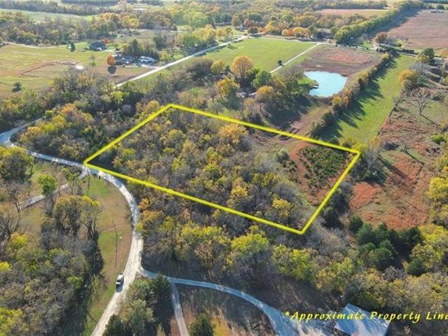 2.96 Acres Morning Deer Dr, Paola, KS 66071