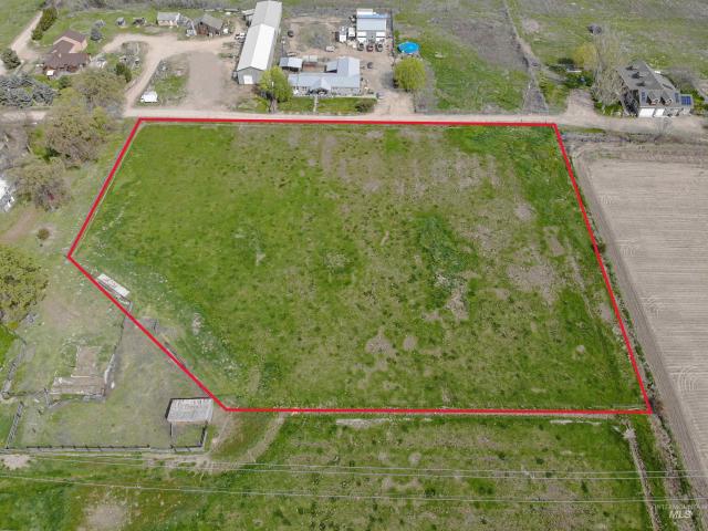 2.97 Acres On Hurd Lane