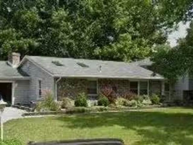 $2,900 4 Bedroom 3 Bathroom House in Beavercreek with Great.