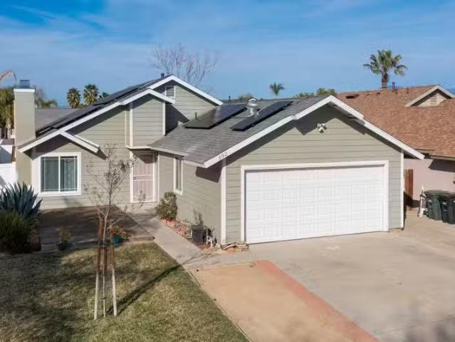 $2,900 3 Bedroom 2 Bathroom House In 582 Prairie Way, Perris.