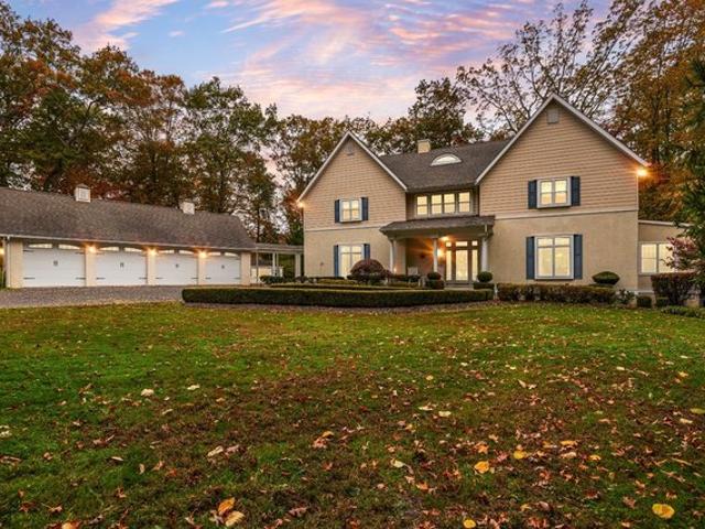 2A Laurel Dr, Mullica Hill, NJ 08062