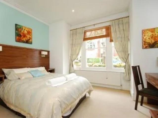 2a Niton Street, London, SW6 6HP, United Kingdom | 3 bed apartment for rent #167219997 | Rentberry