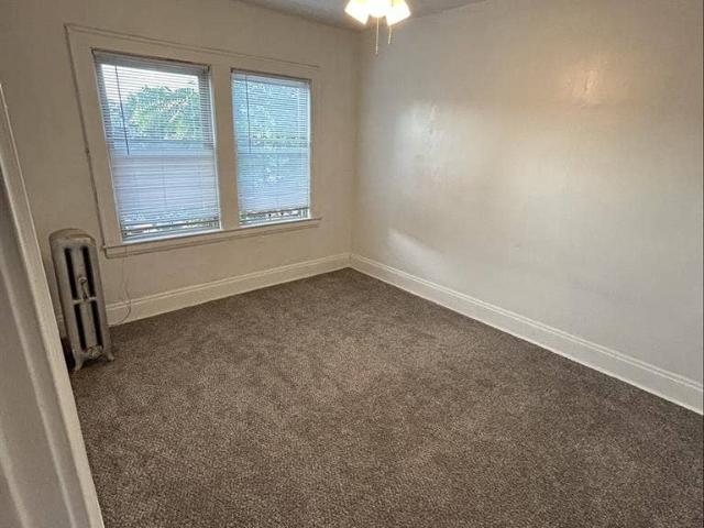 2b1b apartment room