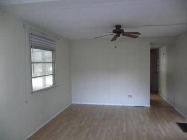 2B/1B As Is Home In 55+ Community for sale in Leesburg, Florida