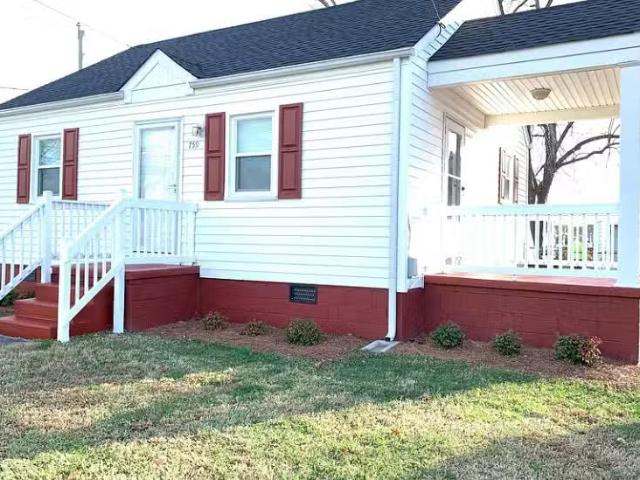 2B/1B FOR RENT IN 759 Bancker Rd, Norfolk, VA 23518