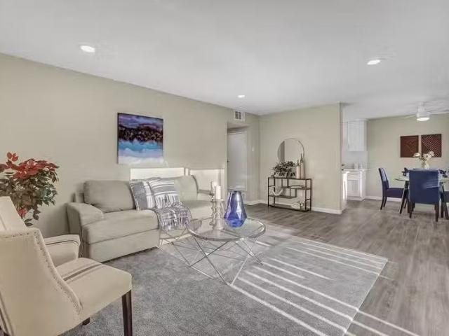 2bd/2ba Premium Las Casitas Apartments