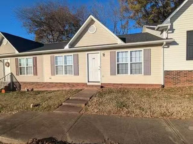 2BD/2BA Unit at The Squires in Newton 648 W 13th St