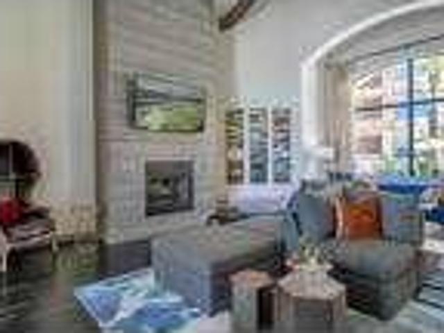 2Bd 2Ba Available Now $1875 Per Mo