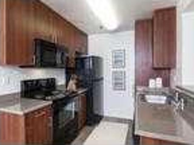 2BD 2BA For Rent $2768/month