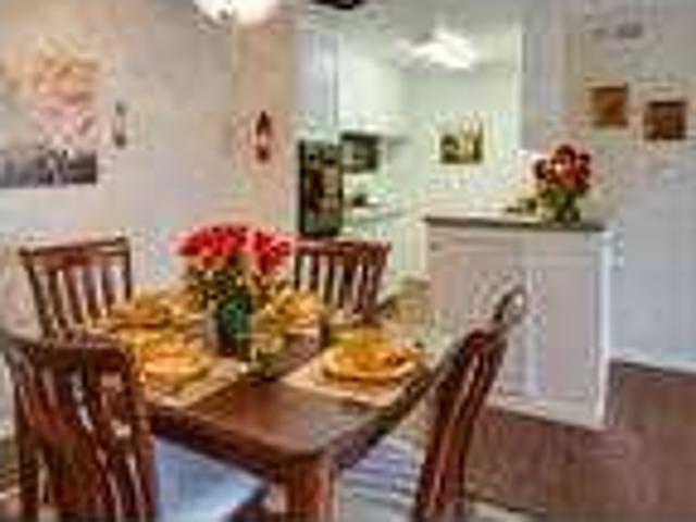 2Bd 2Ba $2665/month