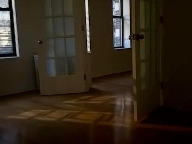 2BDRM in Manhattan $3500