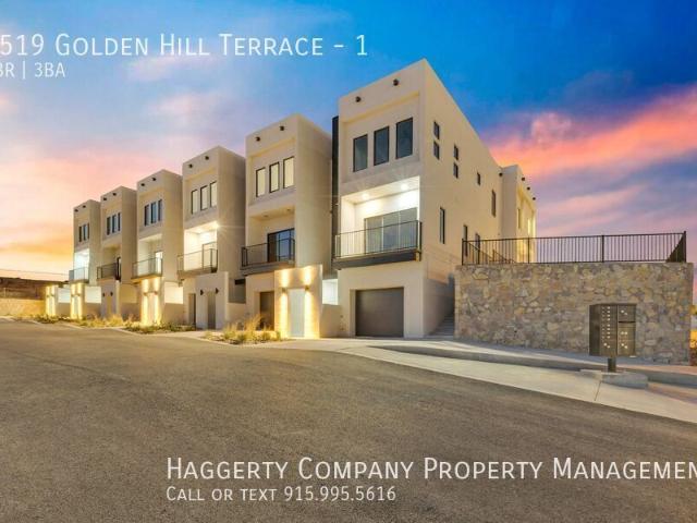 2bed/2.5bath Modern Townhomes!