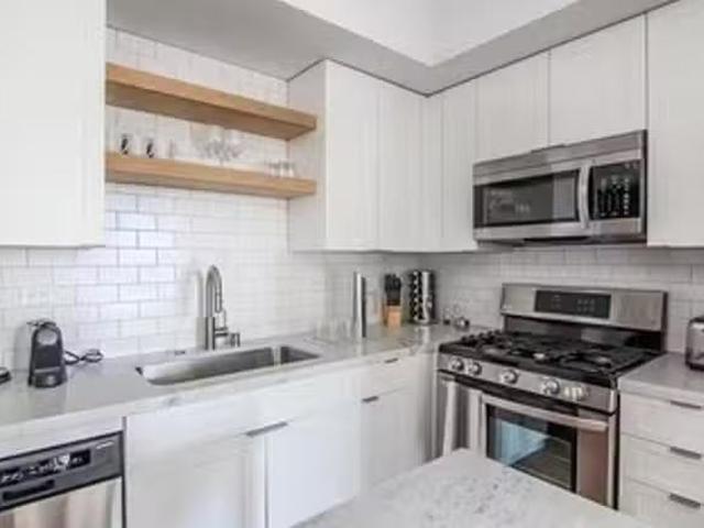 2bed 937 LA, Wilshire Center 2 Bedroom 2 Bath