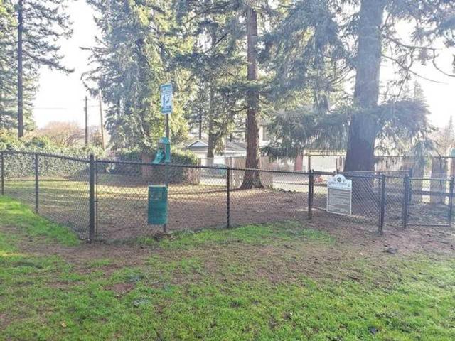 2Bedoom 1Bath 1 Bedroom Apartment for Rent at 12450 Se Powell Ct, Portland, OR 97236 Powellhurst Gilbert