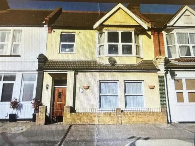 2beds Flat For Rent