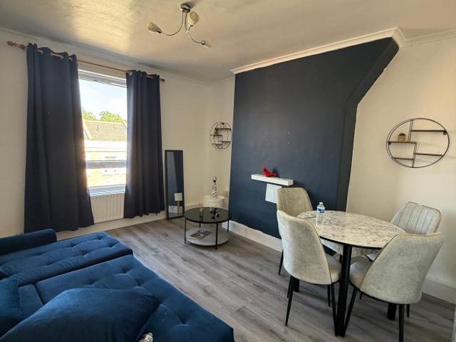 2bedroom+living Room@ Elephant & Castle