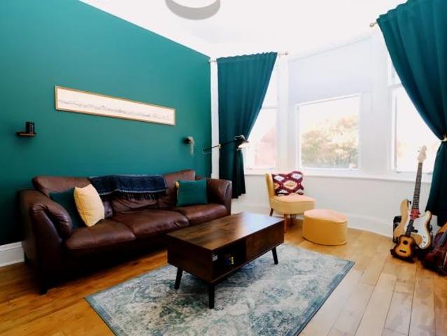2Bedrooms, 1Bathrooms