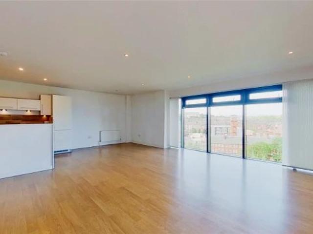 2Bedrooms, 2Bathrooms