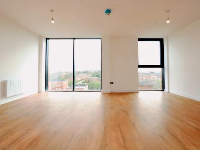2Bedrooms, 2Bathrooms