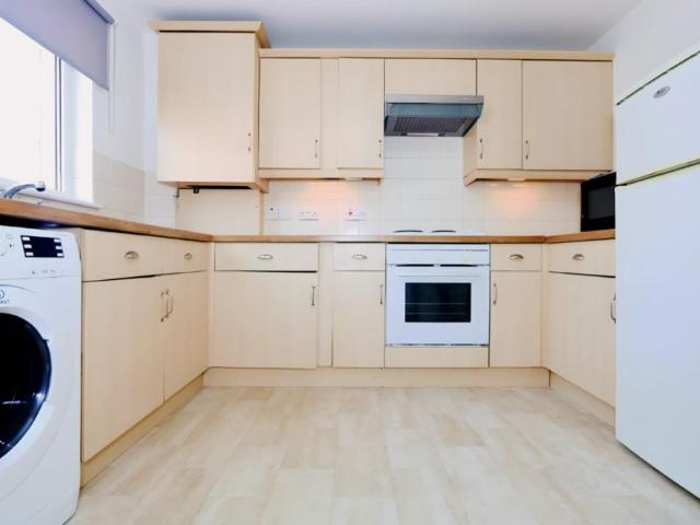 2Bedrooms, 2Bathrooms