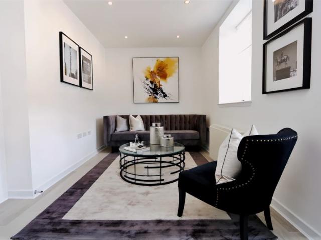 2Bedrooms, 2Bathrooms