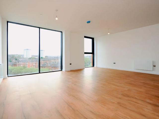 2Bedrooms, 2Bathrooms