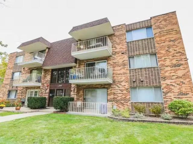 2BR/1.0BA 7311 Sandalwood Drive