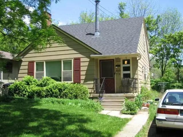 2BR/1.0BA 1108 Brooks St