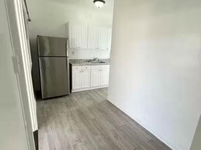 2BR/1.0BA 1612 & 1616 Nuuanu Ave