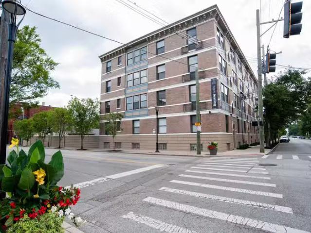 2BR/1.0BA 2378 2384 Park Avenue