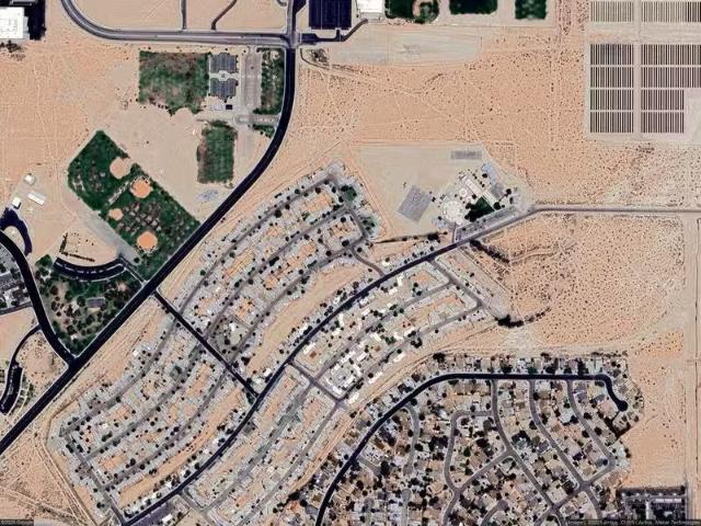 2BR/1.0BA La Mirage Condos