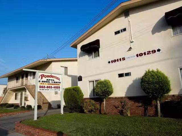 2BR/1.0BA Ponderosa Apartments