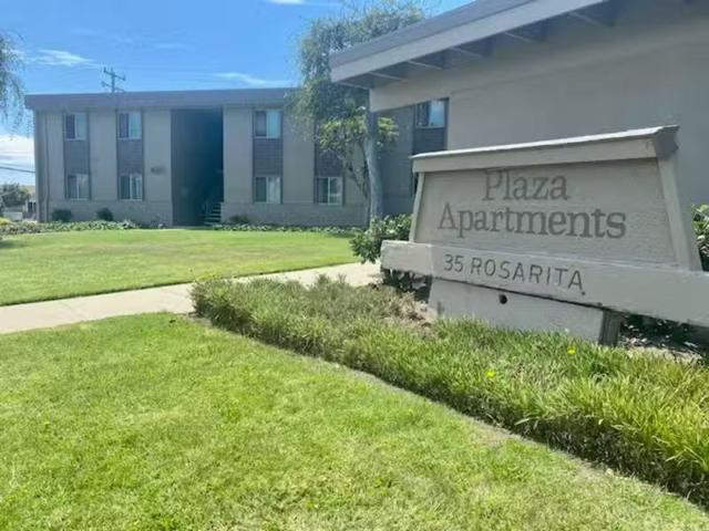2BR/1.0BA Plaza Apartments