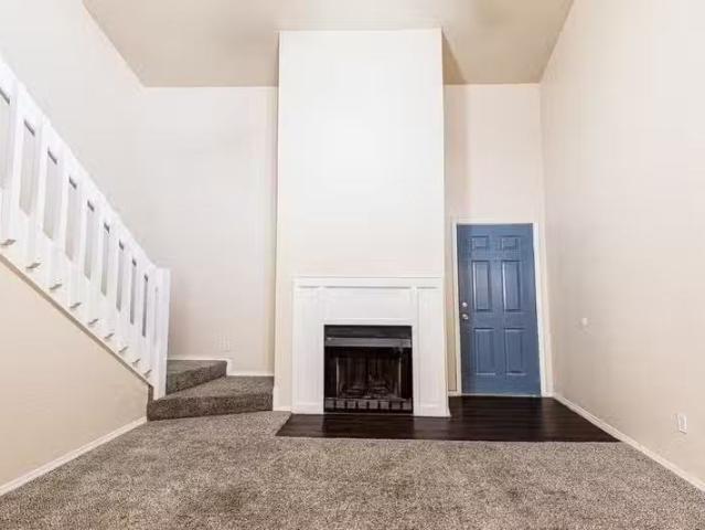 2BR/2.0BA 4001 4003 NW Ozmun Ave