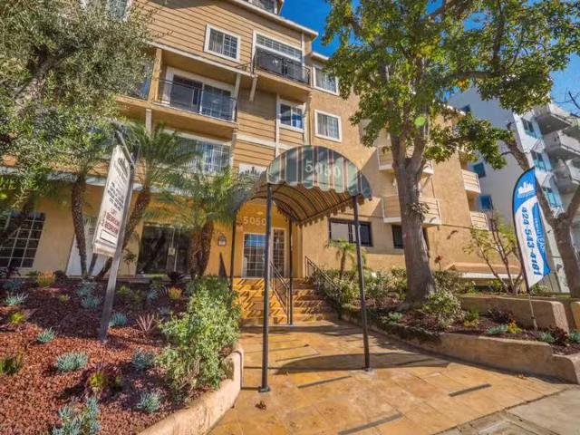 2BR/2.0BA 064