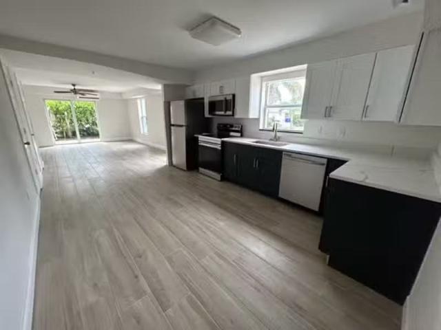 2BR/2.0BA 1555 BP A
