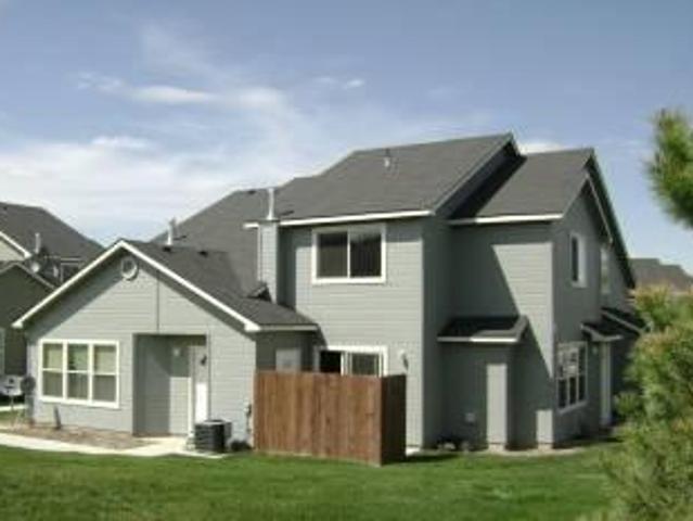 2br 1000ft² Rent Move In Special! Nice 2 bed townhouse with W&D & fireplace 4009 Washington Ave Apt 103 To Rent in Boise, Idaho