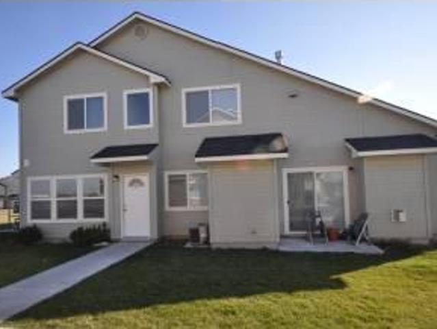2br 1000ft² Spacious & Cute 2 Bed 2 Bath Town Home with W/D, WST Incld, & Fireplac 2188 Lexis Ln Apt 102, Nampa, ID To Rent in Boise, Idaho