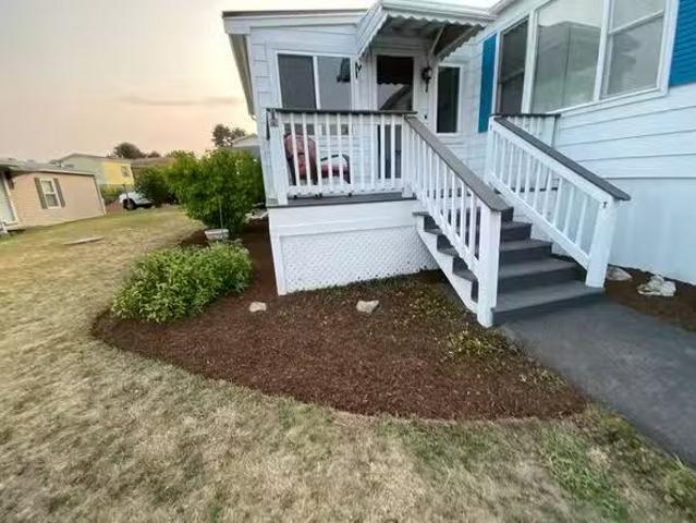 2BR 1BA 24 Charles Way, Plymouth, MA 02360