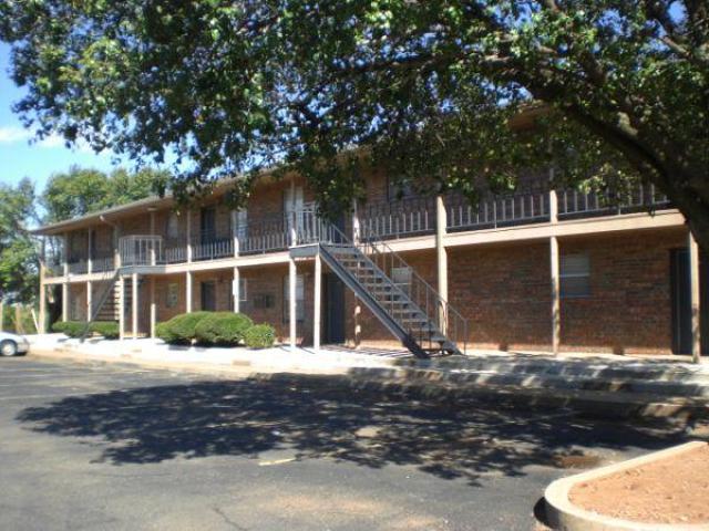 2br 806ft² Spacious Two Bedroom Apartment! 705 W. Highpoint Dr To Rent in Stillwater, Oklahoma