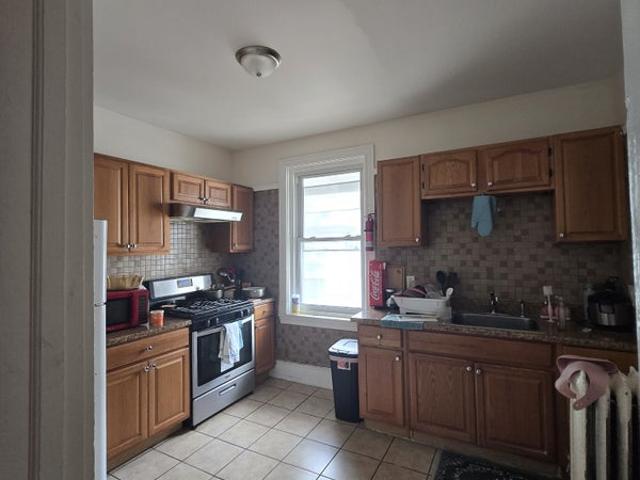 2BR APT 1 Private Room for Rent